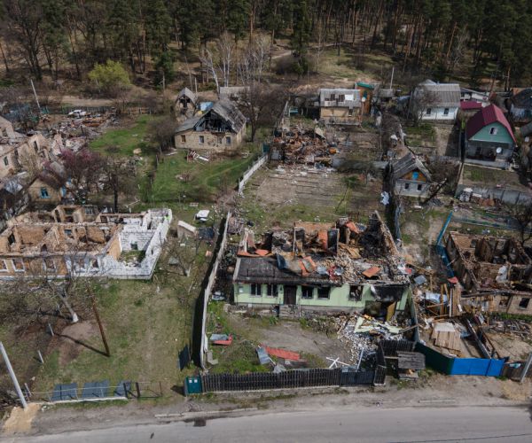 Russia Investigates Media Report on Presence of British SAS Special ...