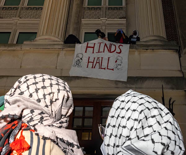 Columbia Removes 3 Deans Over Antisemitic Texts | Newsmax.com