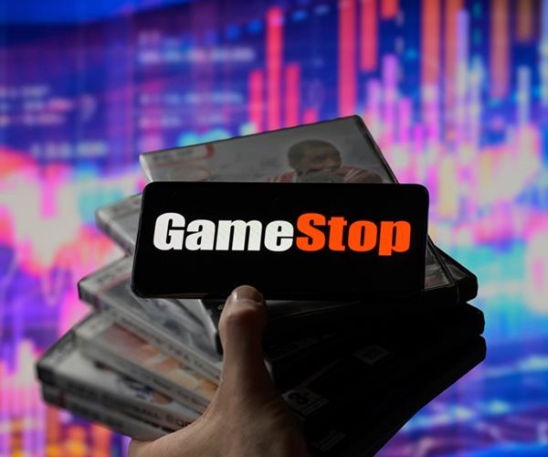GameStop Raises $2.14B Amid Roaring Kitty Frenzy | Newsmax.com