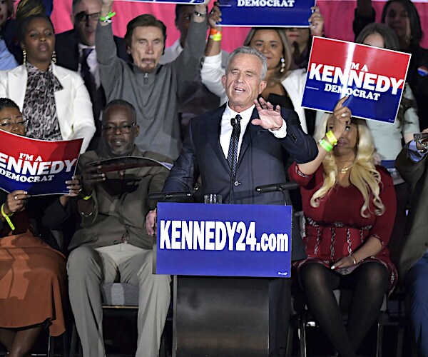 Emerson Poll: RFK Jr. Nets One-Fifth of Voters | Newsmax.com