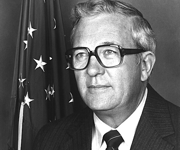 Remembering Ex-Rep. Bob Smith, R-Ore.: The Country Boy With Street ...