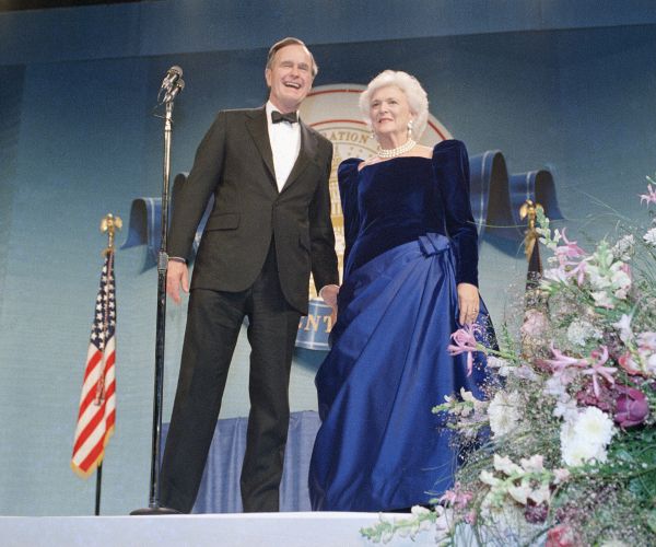 Al Gore: Barbara Bush 'Much Admired in Our Country' | Newsmax.com