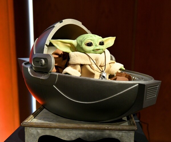 'Star Wars' Gets 'Trans Non-Binary' Characters | Newsmax.com