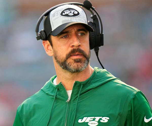 Aaron Rodgers Cut From 'Pat McAfee Show' After Kimmel Remarks | Newsmax.com