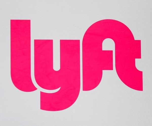 Lyft Testing New Pay Algorithm to Lure Drivers | Newsmax.com