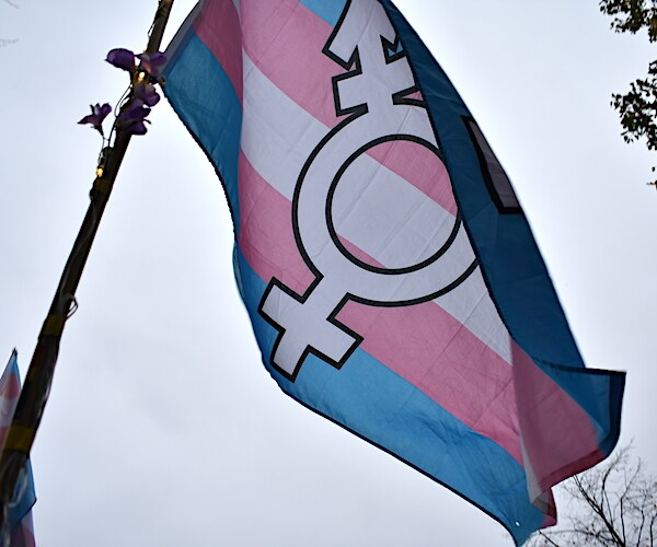 Florida Transgender Middle School Teacher Removed for Threats | Newsmax.com