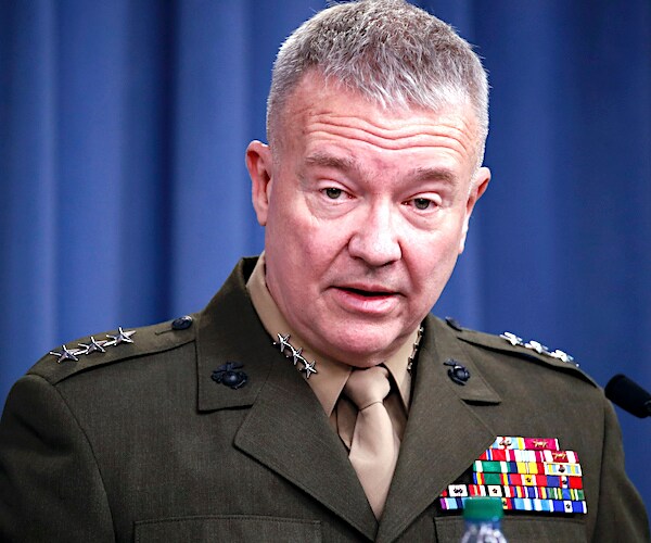 Gen. Frank McKenzie: Islamic State Threat in West Syria Growing ...