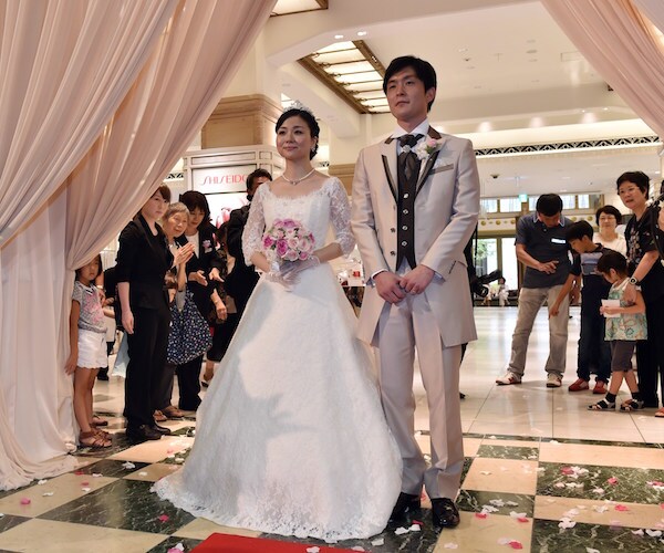 Japanese Government Will Lower Age of Adulthood From 20 to 18 | Newsmax.com