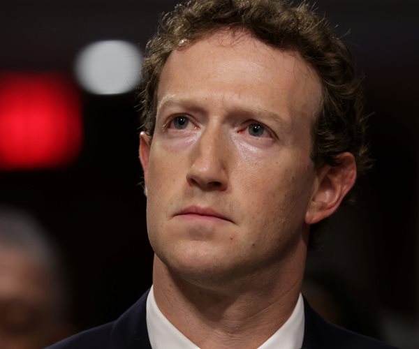 Zuckerberg to Host Reception For Trump on Inauguration Day | Newsmax.com