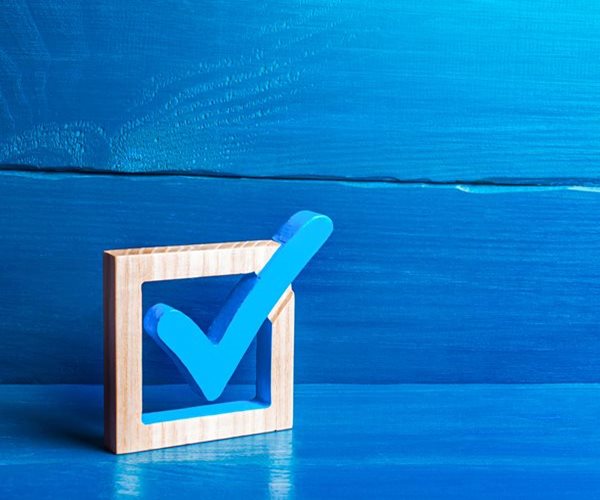 X Gives Free Blue Check to Big Follower Accounts | Newsmax.com