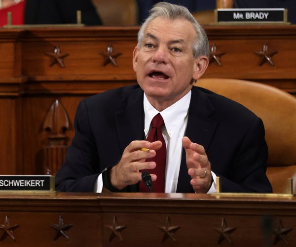 Arizona Rep. Schweikert Expected to Survive Close Race | Newsmax.com