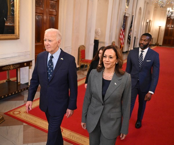 Harris MSNBC Interview Deserves Vote of No Confidence | Newsmax.com