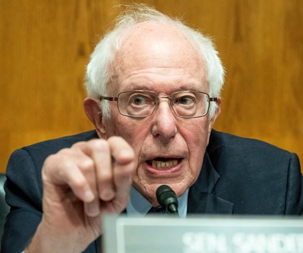 Bernie Sanders Targets 'Outrageous' CEO Pay | Newsmax.com