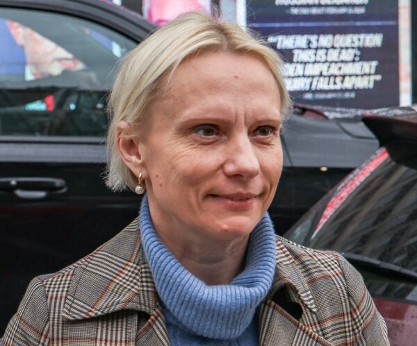 Opponent Claims Spartz's Focus on Ukraine | Newsmax.com