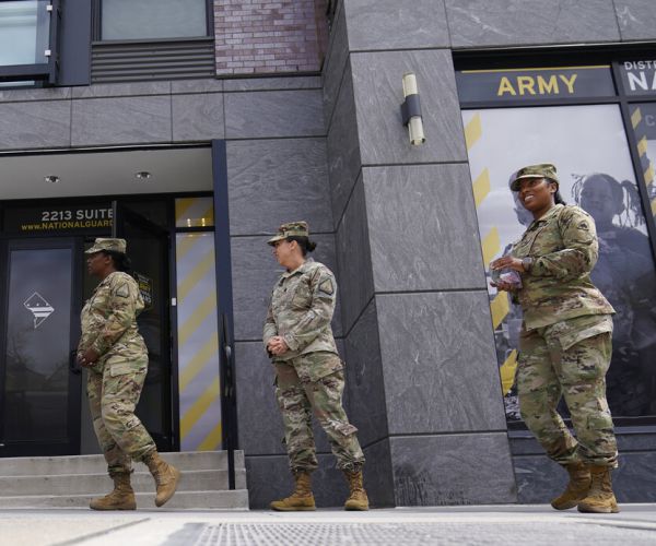 US Army Misses Recruiting Goal; Other Services Squeak by | Newsmax.com