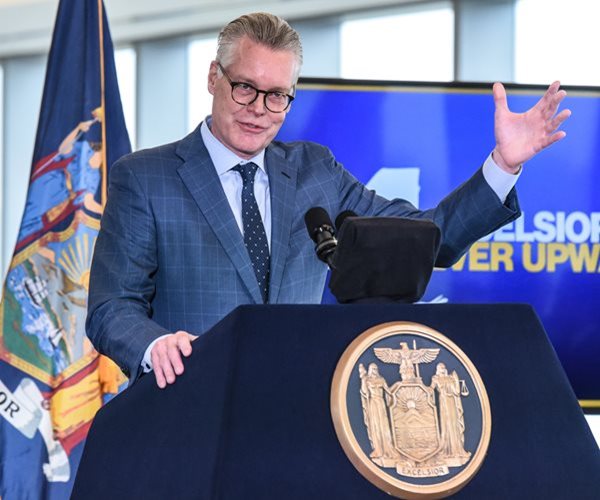 Delta CEO: CrowdStrike Outage to Cost Carrier $500M | Newsmax.com