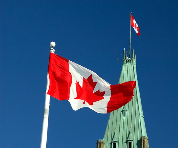 4 Senators Visit Canada Ahead of Trade Deadline | Newsmax.com