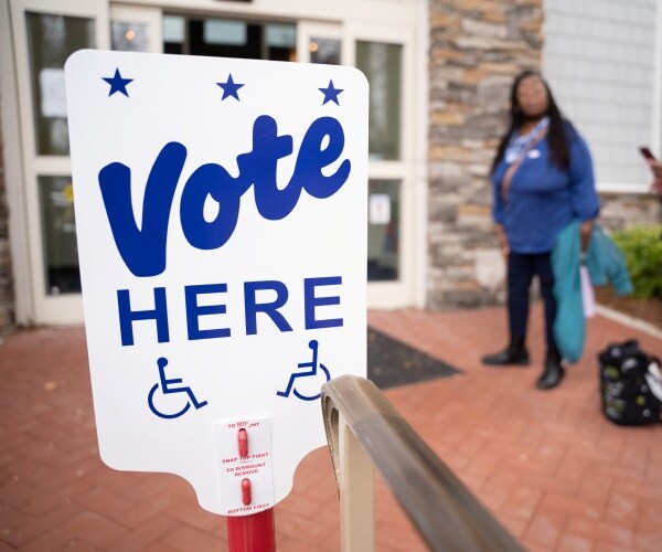 Black Voters Challenge North Carolina Senate Map | Newsmax.com