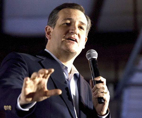 Ted Cruz Moves to Shut Down Illinois Man's 'Birther' Suit | Newsmax.com