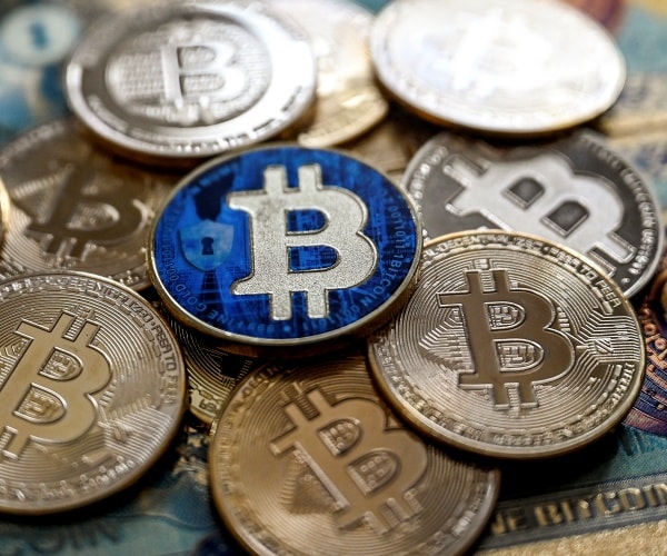 Bitcoin Tops $120,000 for the 1st Time | Newsmax.com